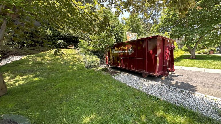 Junk Removal - Hook N Dump